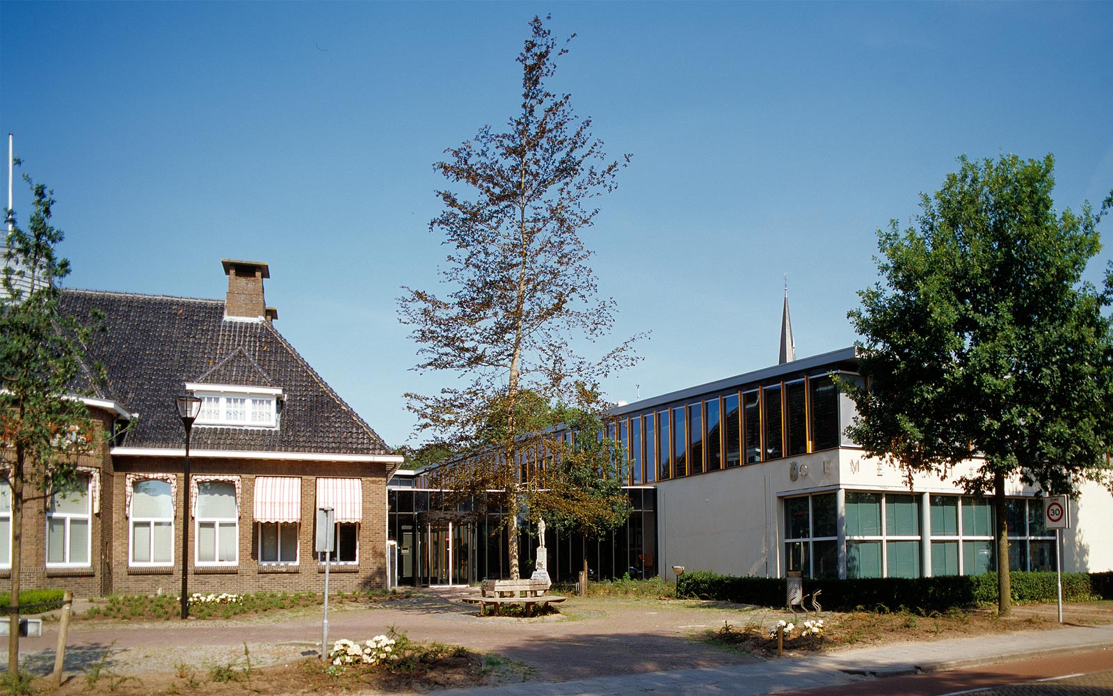 Gemeentehuis Raalte » Broekbakema